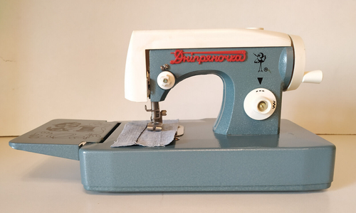 Children's Sewing Machine USSR Soviet Vintage "Dnipryanochka" Original ...