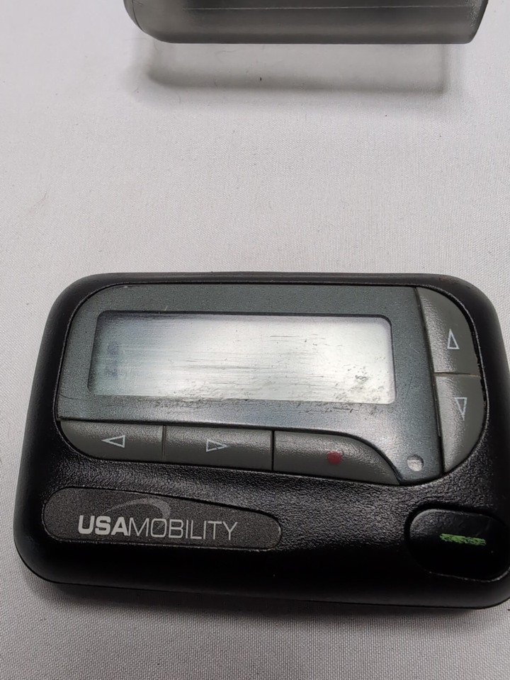 Usa Mobility Pager with case tested Beeper Vintage | eBay