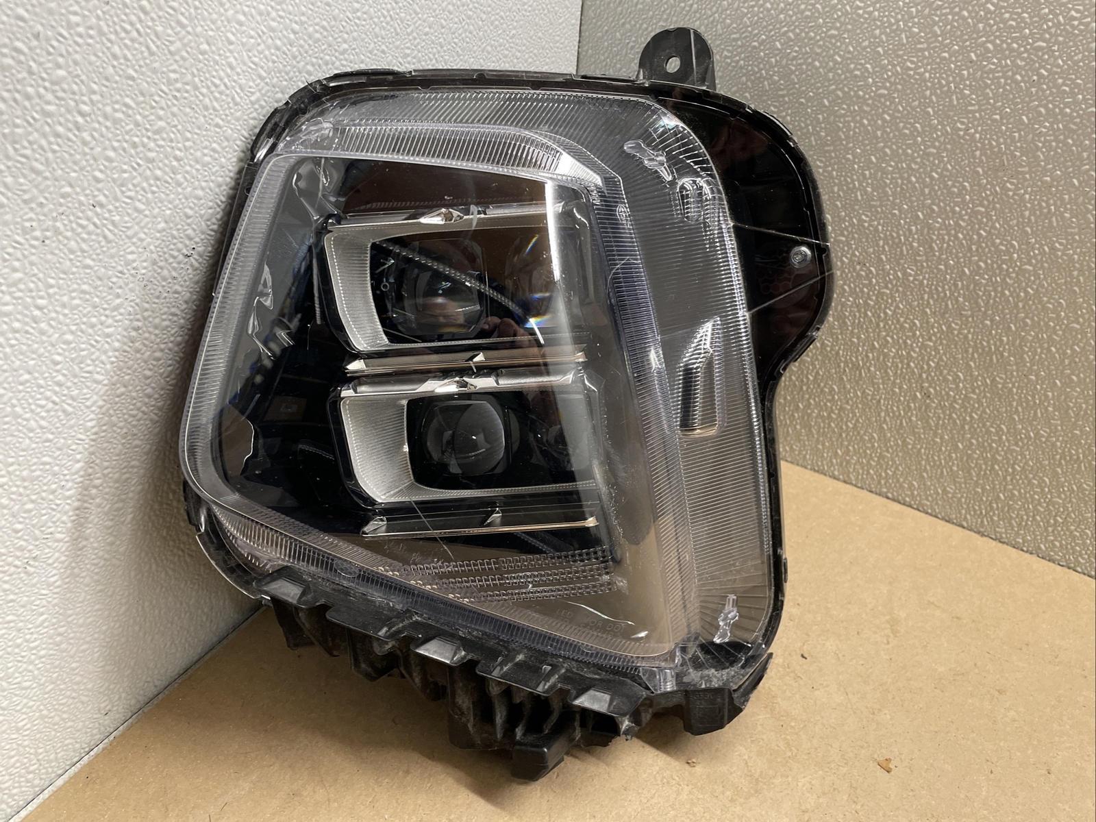 2022 HYUNDAI TUCSON DRIVER LH LED PROJECTOR HEADLIGHT 92101-CW100 OEM ...