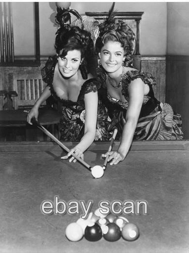 PATTI CHANDLER RAQUEL WELCH POOL TABLE 8X10 PHOTO img525 | eBay