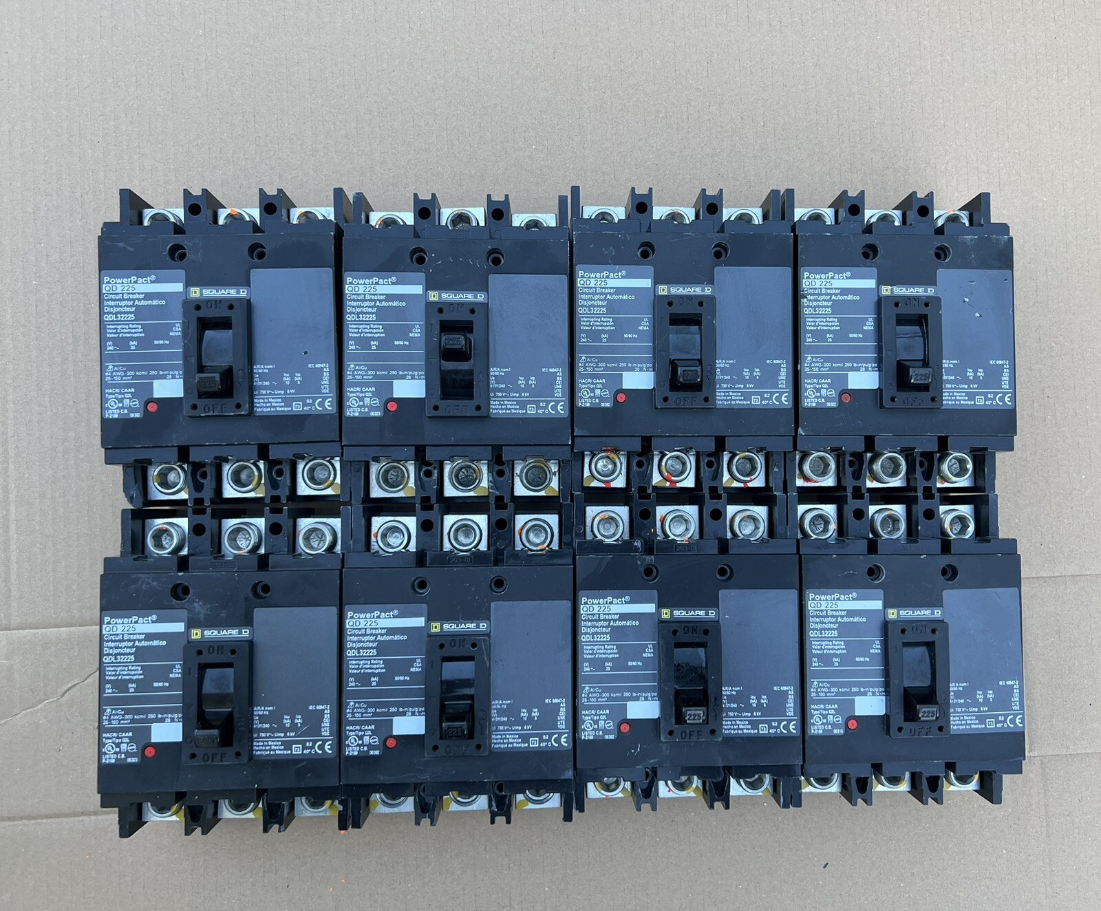 Square D PowerPact QDL32225 Circuit Breaker 225A 3P 240V | eBay