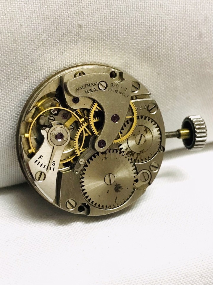 VINTAGE MEN'S WALTHAM 6/0-D MILITARY WATCH MOVEMENT WITH HACKING LOT ...