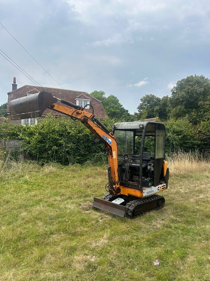 Hanix H15B Mini Digger | eBay UK