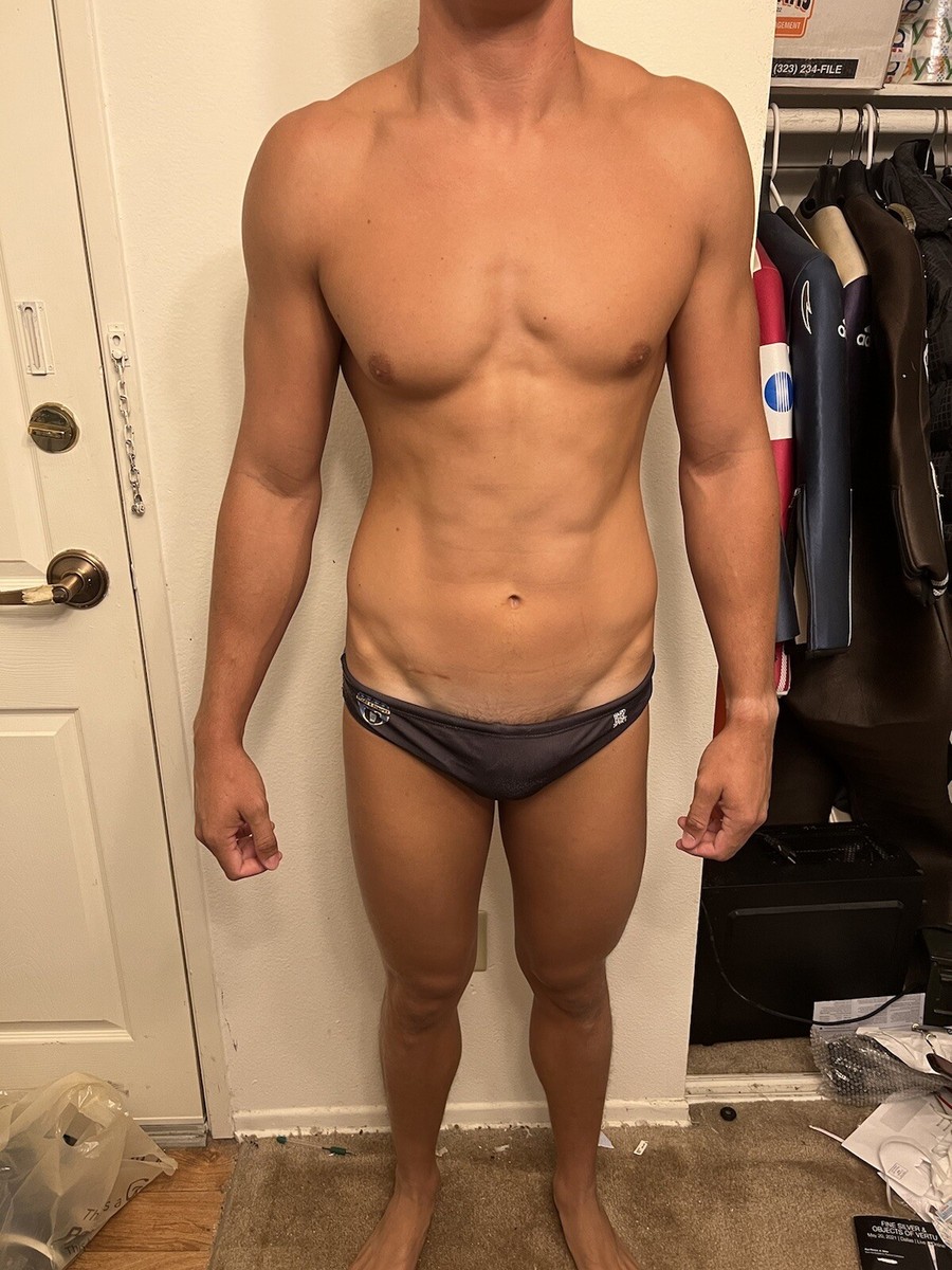 High School Speedo Mercury Swimmers Compete At Speedo Sectionals