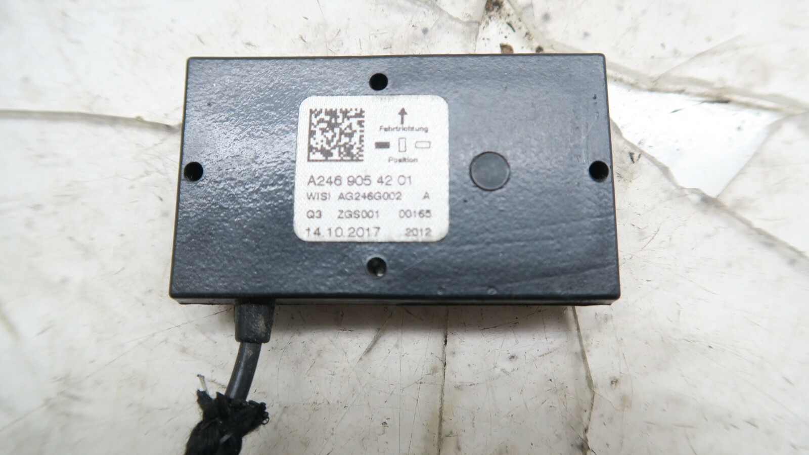 2015-2020 Mercedes GLA250 X156 OEM Rear Radio Antenna Assembly ...