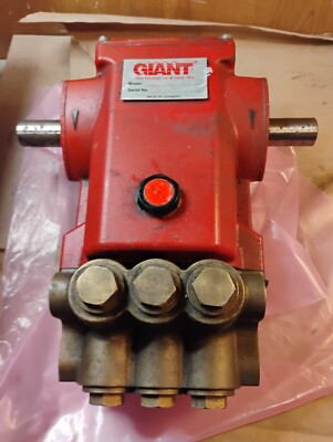 Giant Industries P56W Pump 6.1 gpm 1900 psi Triplex Plunger Style Pump ...