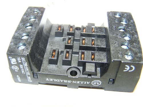 NEW ALLEN BRADLEY 11-BLADE Pin Base SOCKET 700-HN102 SERIES B (L3Az13 ...