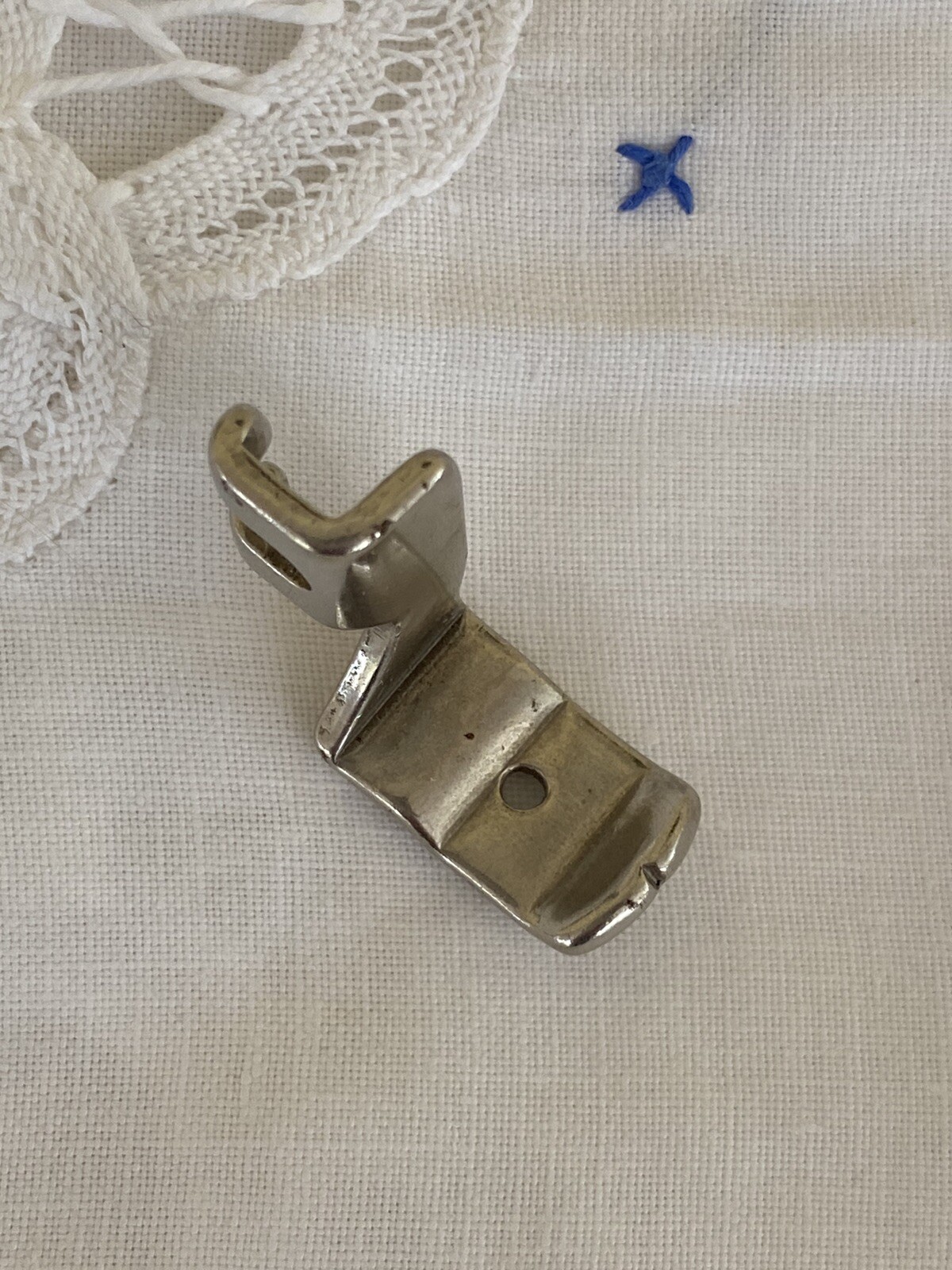 Vintage Singer Simanco USA 121441 Gathering/Shirring Foot sewing ...