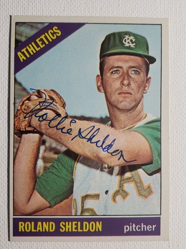1966 Topps Roland Sheldon Autograph Card A's Auto, Athletics Yankees ...