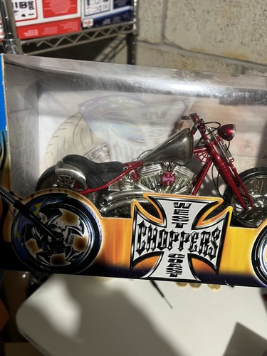 West Coast Choppers Cherry CFL Jesse James 1:10 Scale Red JJ04-10-07 ...