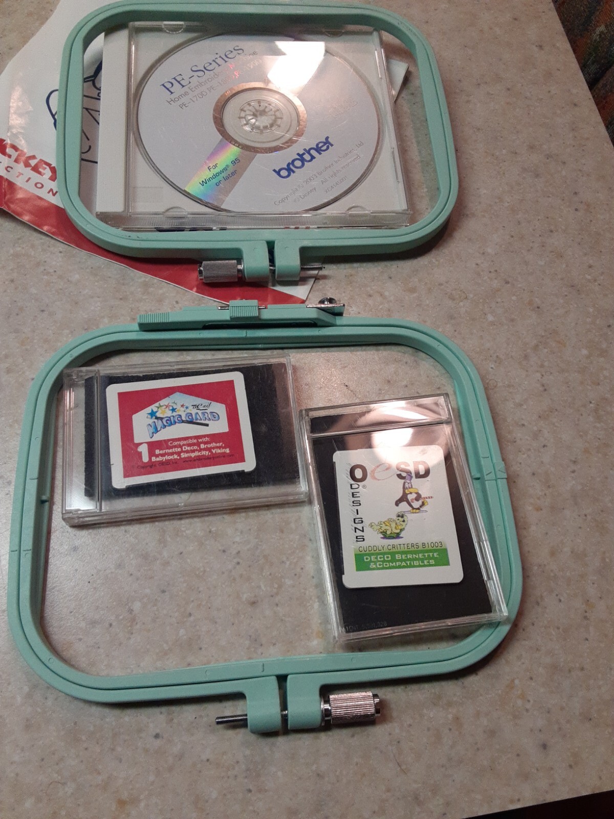 Embroidery Lot Magic Card Oesd ,cuddly Critters B1003, hoops, brother ...