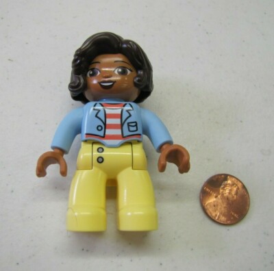Lego Duplo WOMAN LADY MOM MOTHER 2.5" FIGURE Brown Hair Yellow Pants ...