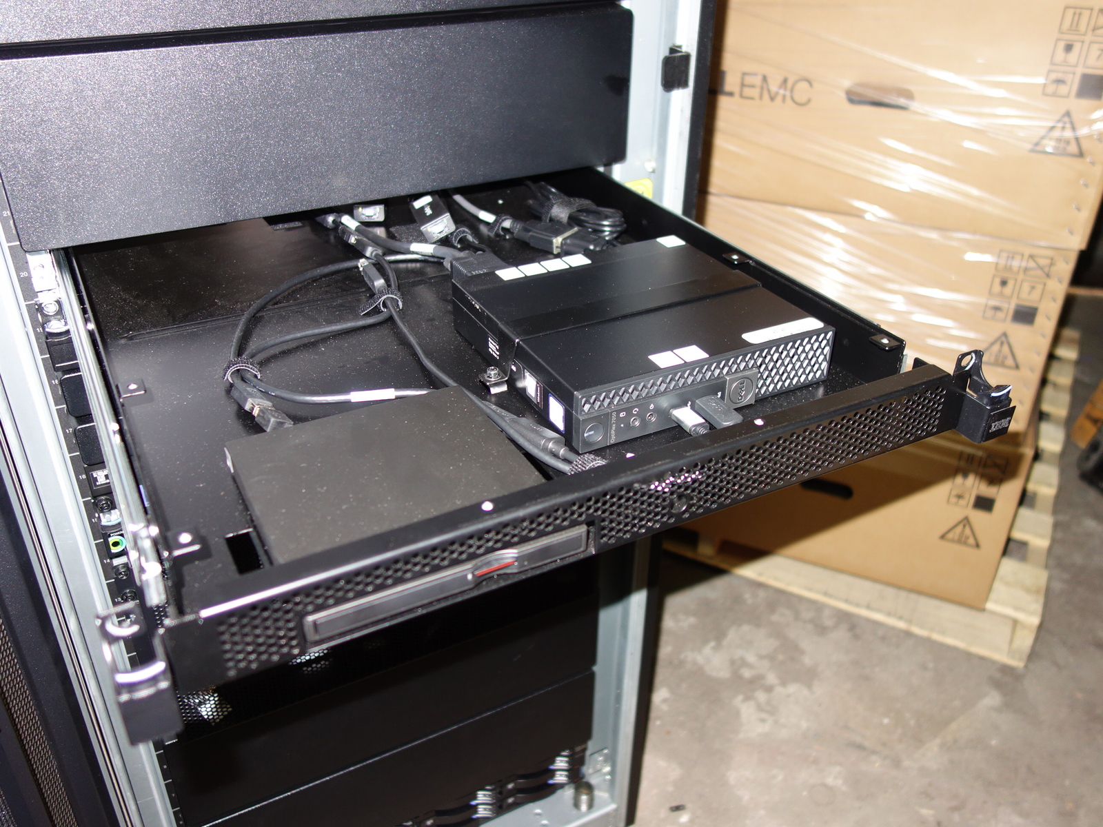 IBM TS7700 Virtual Tape Library Complete Rack 3957-VEC 3956-CSA * 2018 ...