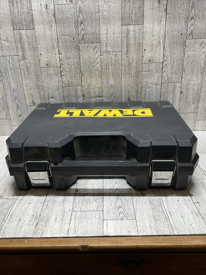 DeWalt DC730 Cordless 1/2”Drill Drive 2 Batteries DW9226 Charger/Case ...