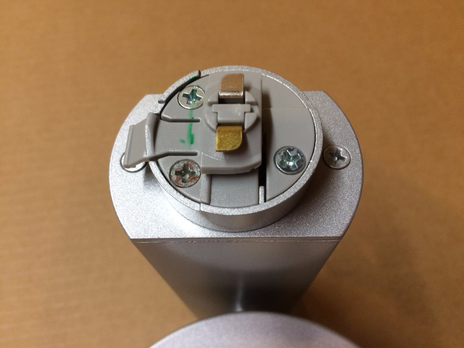 Lightolier Lytespan Mini HID Cylinder 70W T6 G12 Base Aluminum Track ...