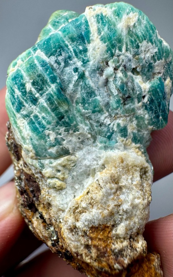 210 Carat Rare Fluorescent Green Hauyne Gemstone – UV Reactive ...