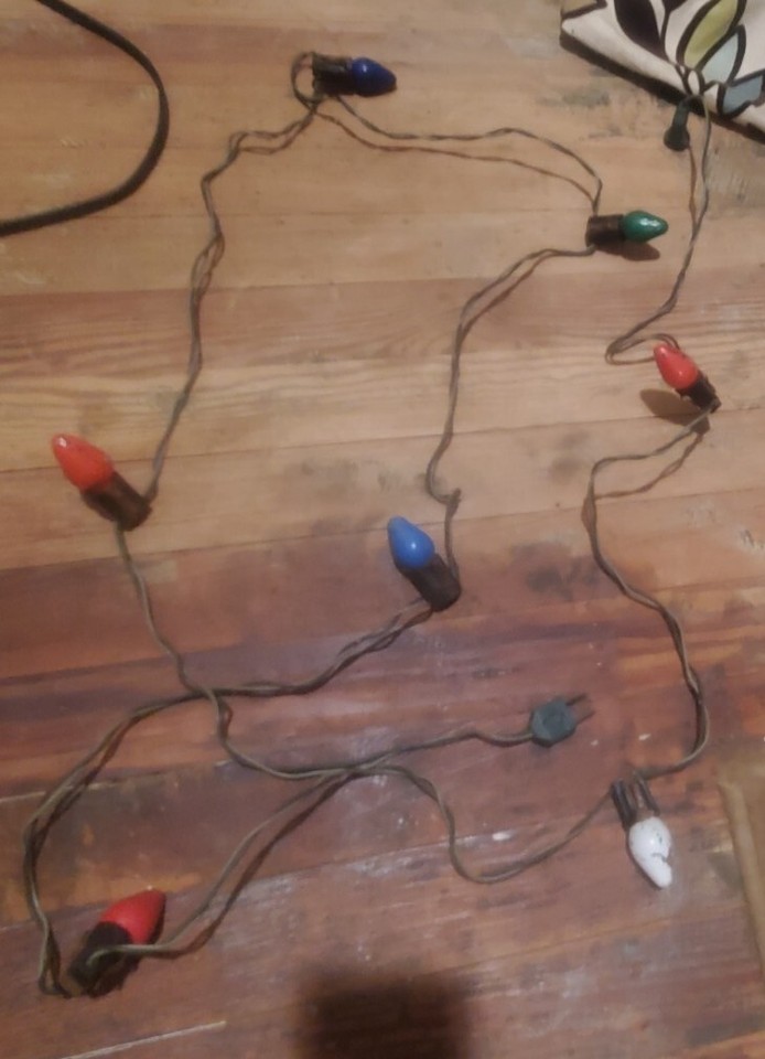 Vintage Christmas Lights Strand C7 with 7 Lights | eBay