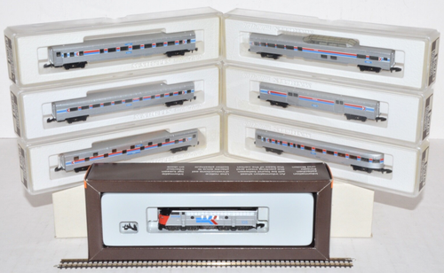Marklin Z Scale AMTRAK F7 Loco 8862 and 6 Coaches 8760 8761 8762 8763 8764 8765 | eBay