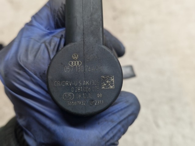 2014 Audi A1 S Line 2.0 TDI Diesel Fuel Rail and Sensors 03L130089J ...