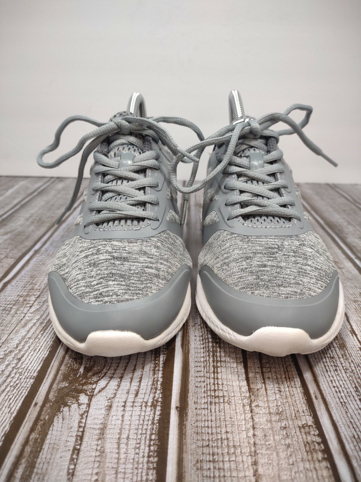 Fila+Women%27s+Gray+Sneaker+Memory+Foam+Lace+Up+5RM00476-063+Size+7 for ...