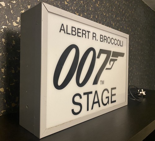James Bond - Albert R. Broccoli 007 Original Sign From Pinewood Studios ...