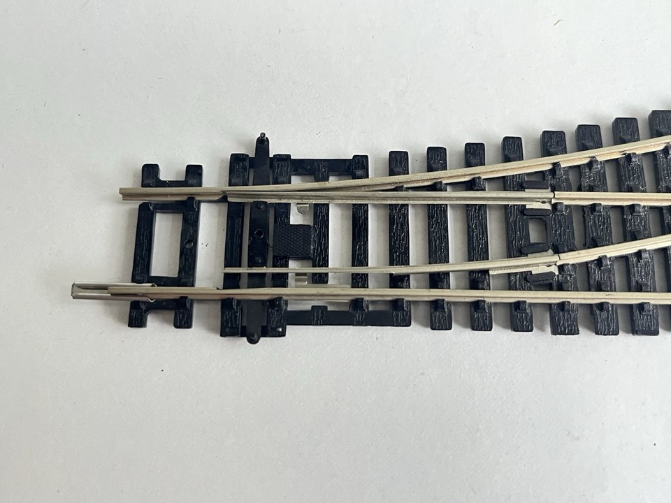 Hornby L/H Track Point R8072 Silver Nickel | eBay UK