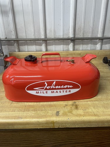 vintage Johnson Mile Master gas tank outboard motor three gallon steel ...