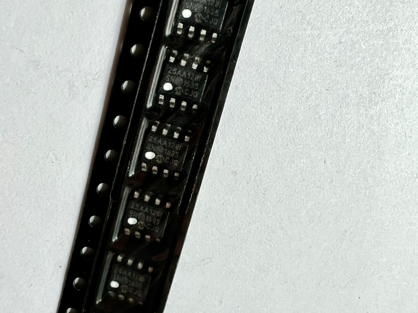 15Pcs of 25AA128-I/SN EEPROM 16KX8 Serial CMOS PDSO8 | eBay