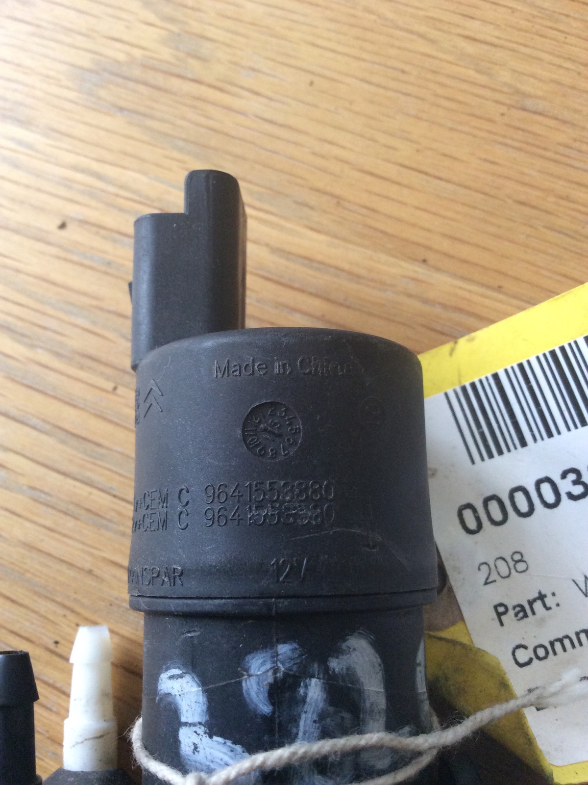 Genuine Peugeot/ Citreon Windscreen Washer Pump 9641553880 | eBay UK