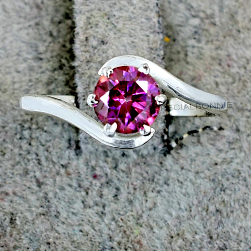 Hot Pink Diamond Solitaire Ring! Great Shine-FREE Diamond Studs-Tariff ...