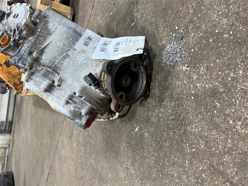 2013-2018 Ford Explorer Transfer Case 3.5L With Oil Cooler Assembly OEM ...