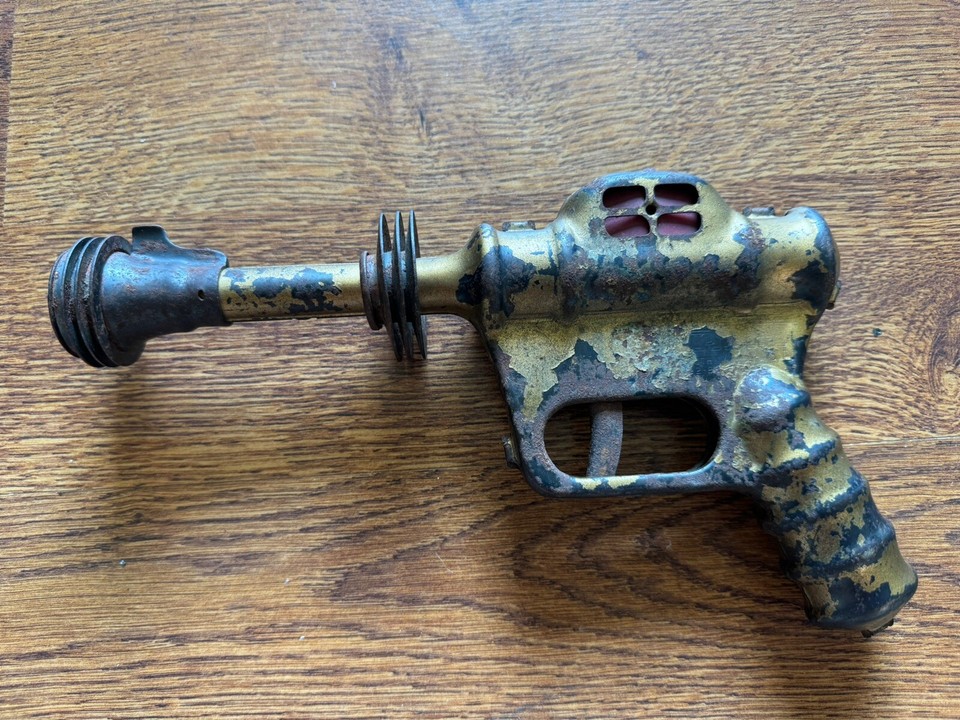 Antique Buck Rogers 25th Century Toy Ray Gun Disintegrator Daisy MFG | eBay
