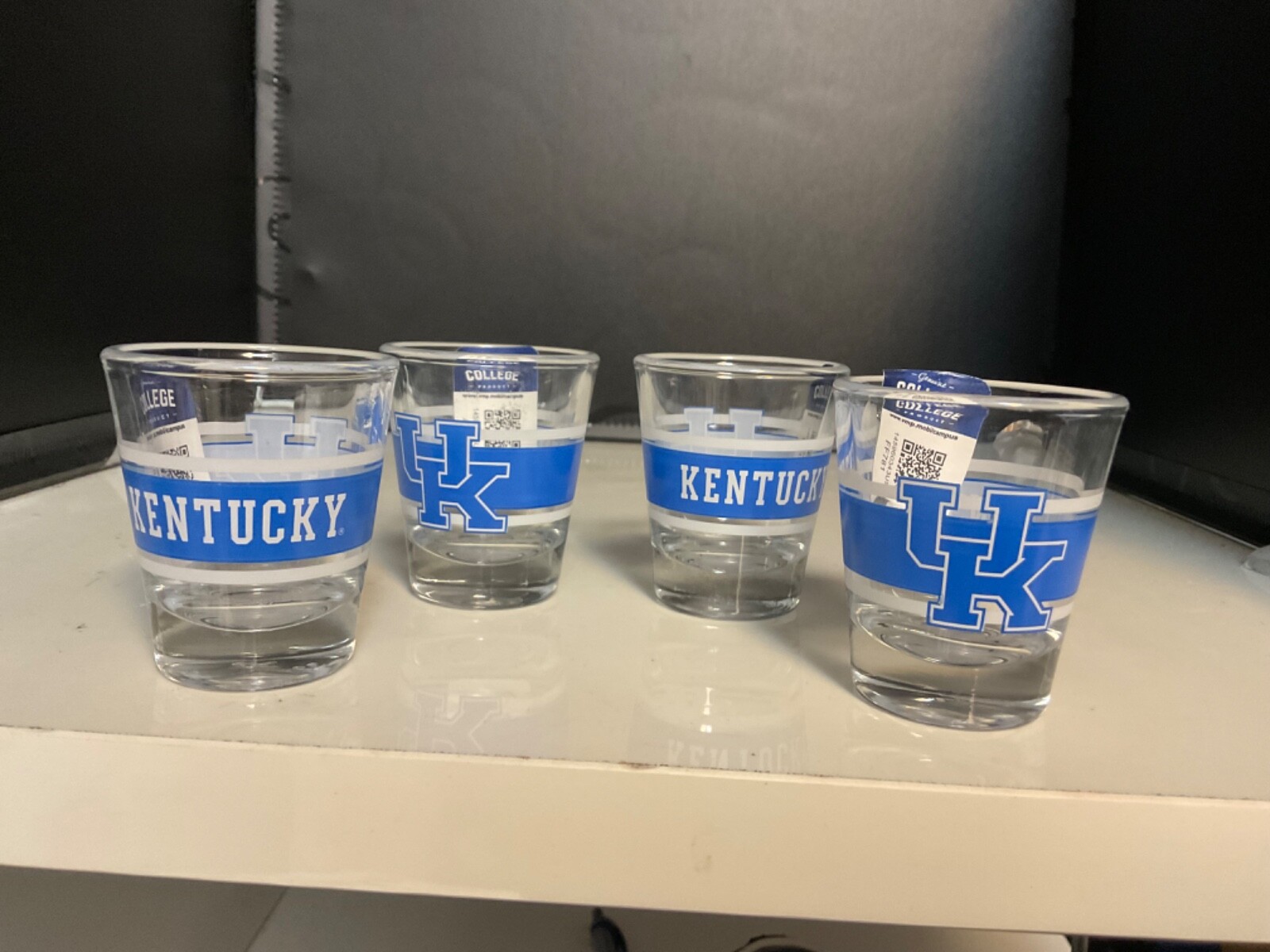 4 NEW University of Kentucky Wildcats 2 oz SHOT GLASSES Uk basketball ...