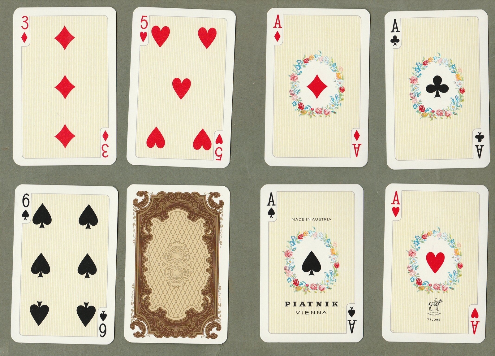 Double set Playing cards Rococo. amazing court cards, nice art ...