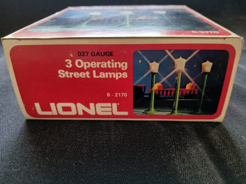 Model Toy Train Lionel O27 gauge Operating Street Lamps 6-2170 in ...