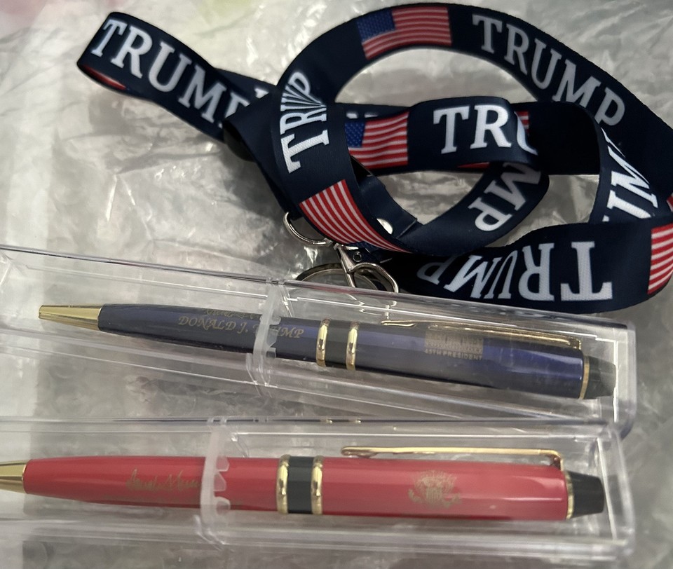 TRUMP 1 PEN GOLD SIGNED EAGLE SEAL BLUE PRESIDENT DONALD MAGA GOP ...
