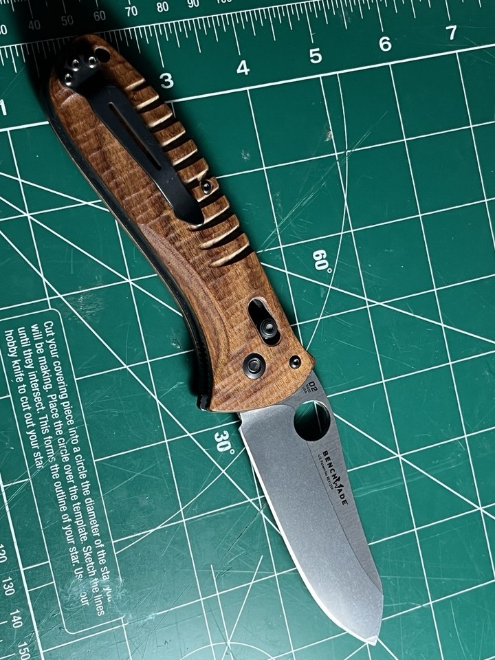 Benchmade Bone Collector 1st Issue Walnut Folder | eBay