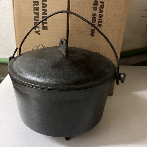 BSR-BIRMINGHAM Stove & Range 3 Legged Cast Iron Bean Pot Caldron R.B ...