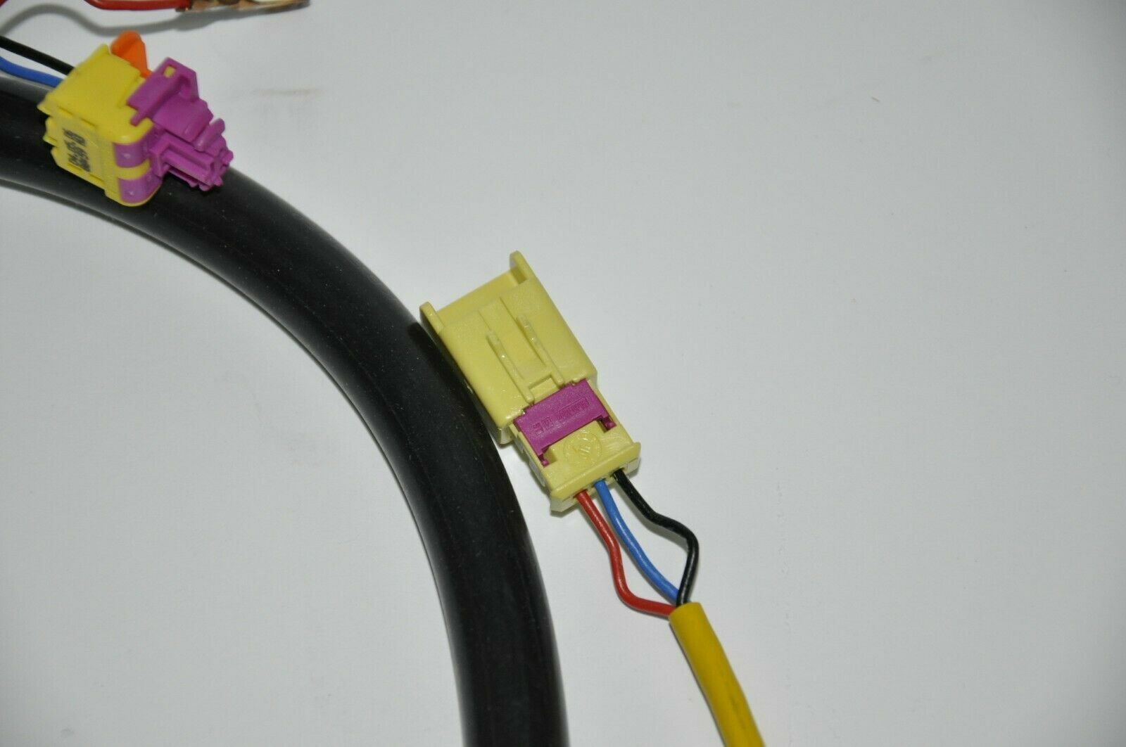Audi A6 C6 Battery Positive Terminal Wire Cable 4F0971225F for sale ...