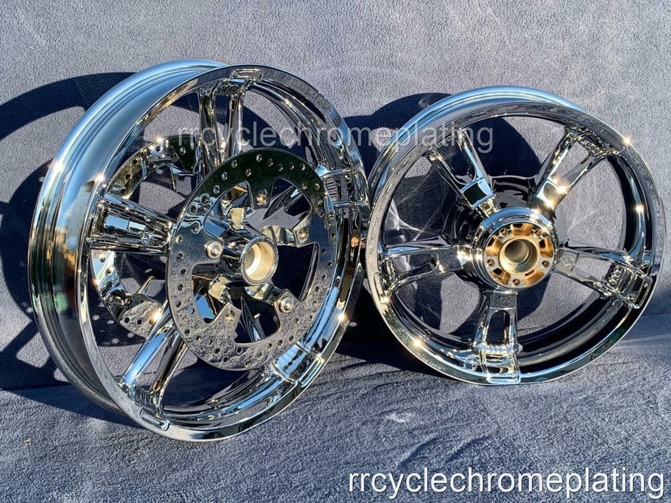 Harley Chrome 14-19 Enforcer Wheels 2 Front Rotors Street Glide ...