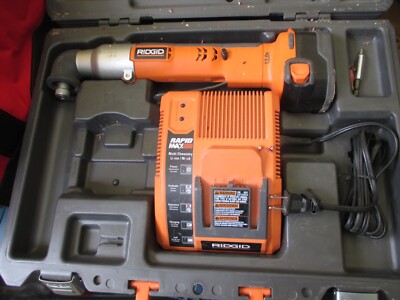 Ridgid R82233 12V 1/4" Cordless Right-Angle Impact Driver, Battery ...