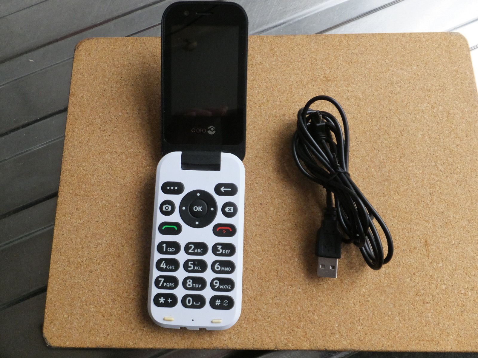 Doro Easy Phone 7030 Flip Folding Big Button 4G Black Dual Sim Unlocked ...