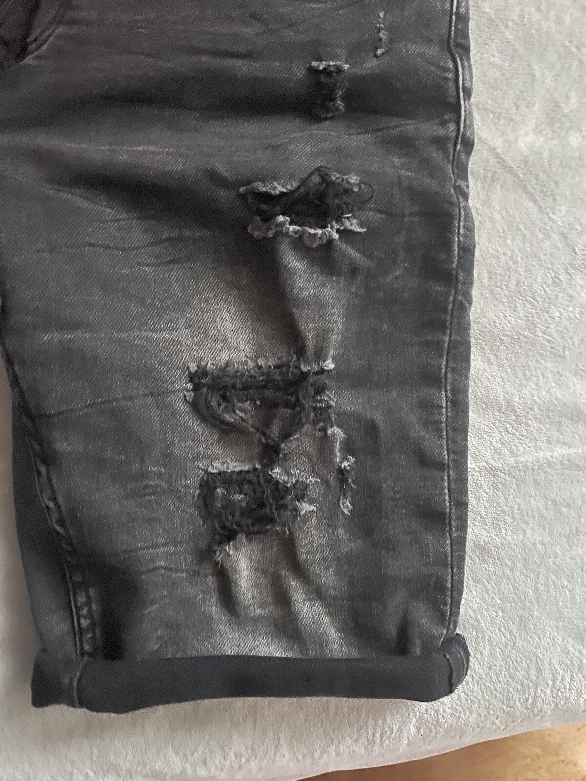 Herren Jeansbermuda Shorts Von FSBN New Yorker in schwarz Gr. S wie neu ...