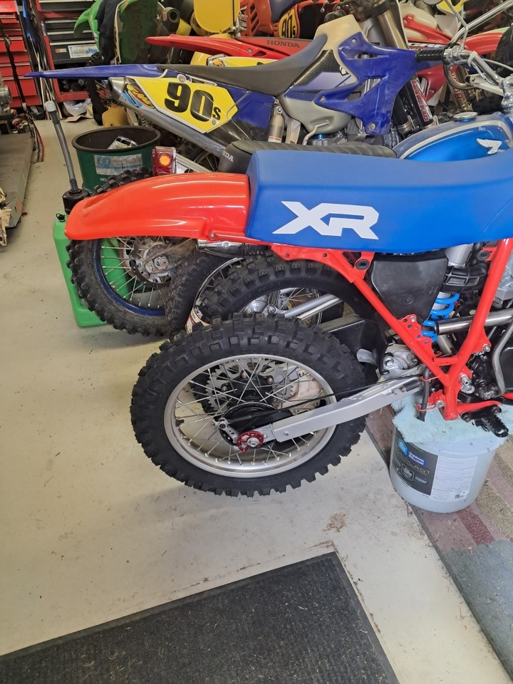 Honda XR200R Rear Fender Flash Red MX style | eBay
