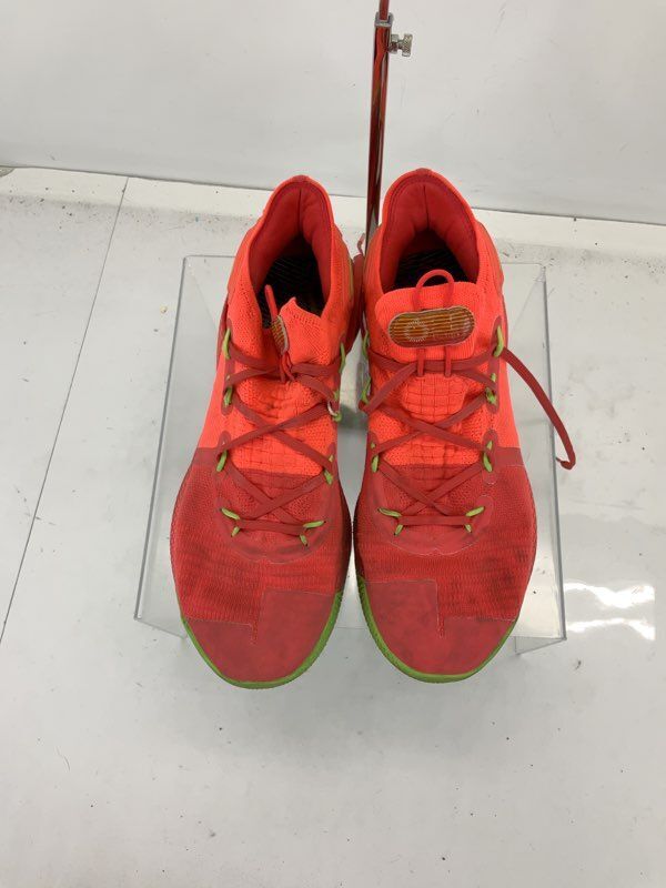 Under Armour Curry 6 Roaracle Red & Green Lace-Up Basketball Shoes Size ...