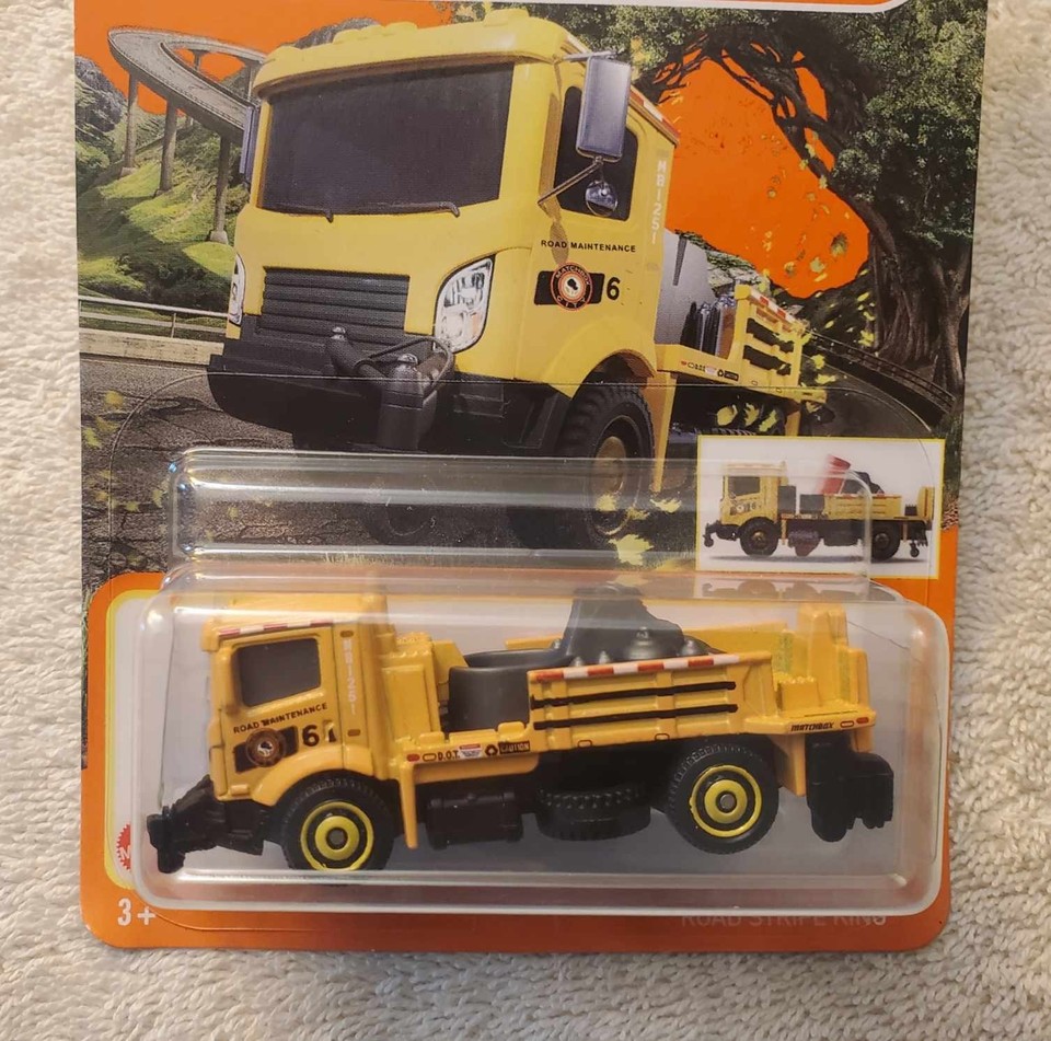Matchbox 2026 ROAD STRIPE KING, Yellow, Construction, Commercial #09/ ...