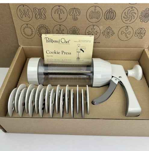 Pampered Chef Retired Cookie Press 16 Disks Designs Spritz Cookies ...