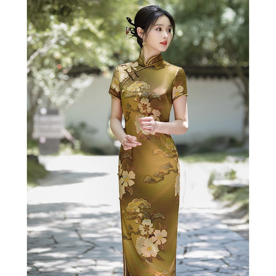 Fashionable Floral Patterned Cheongsam Long Dress Ideal for Club Events ...