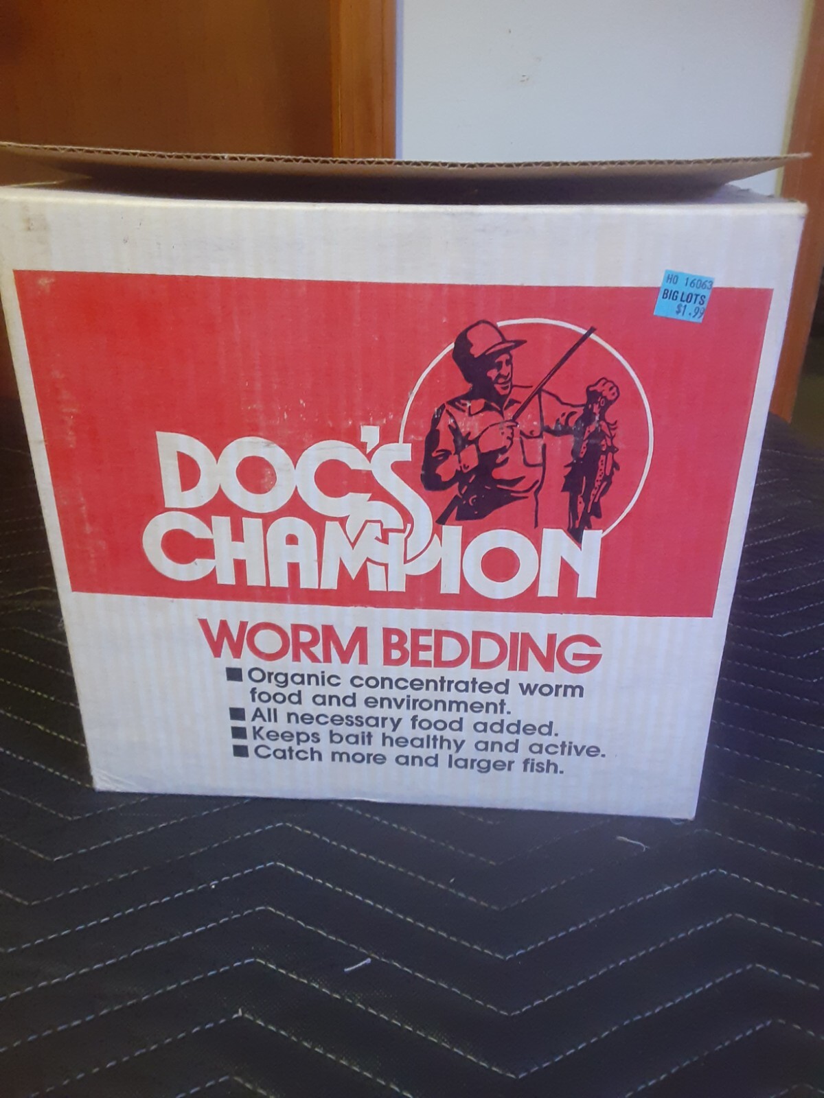 Vtg Doc's Champion Worm Bedding Acid Free opened Box | eBay