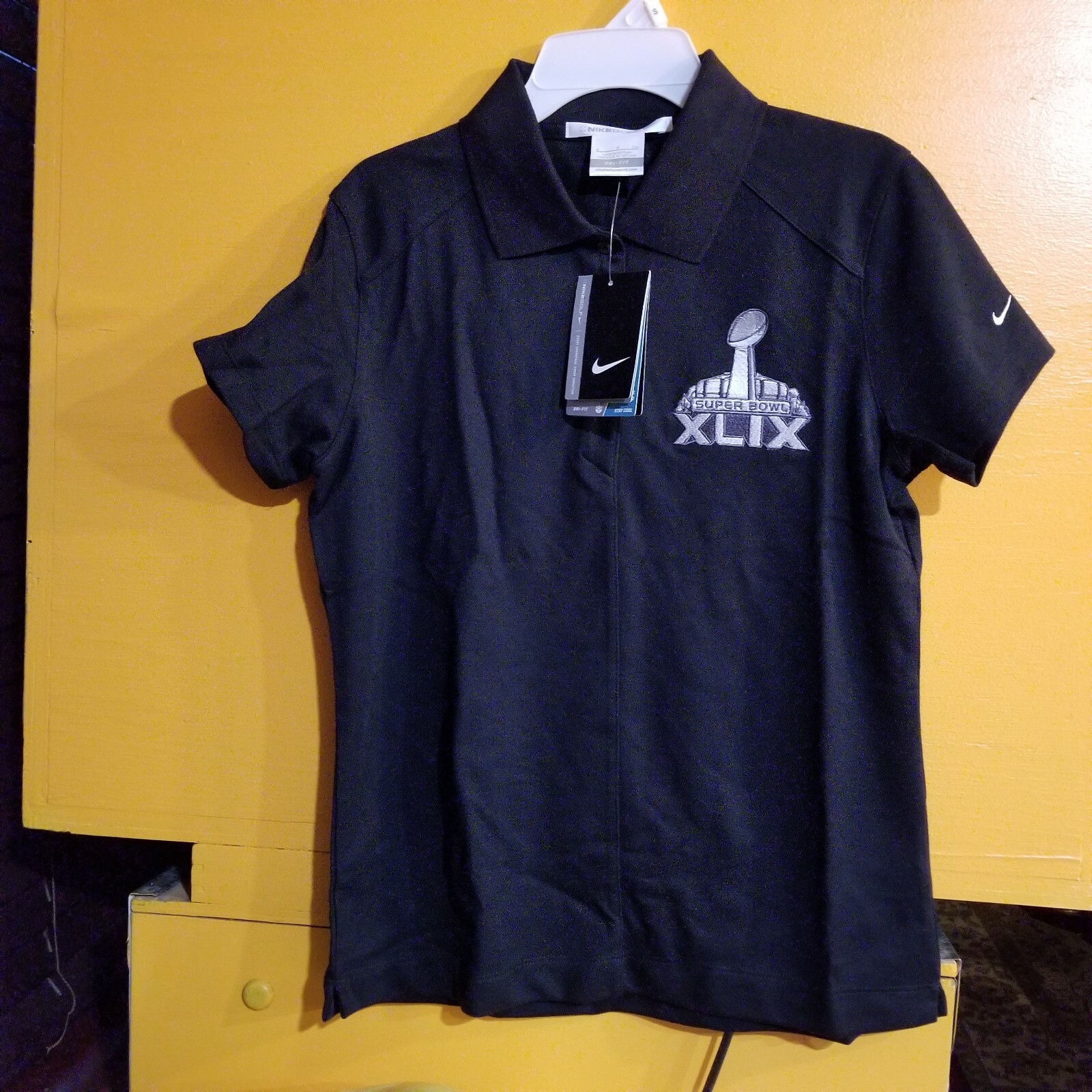 WOMENS SMALL BLACK NIKE GOLF SUPERBOWL XLIX SHIRT VERIZON BRAND POLO ...